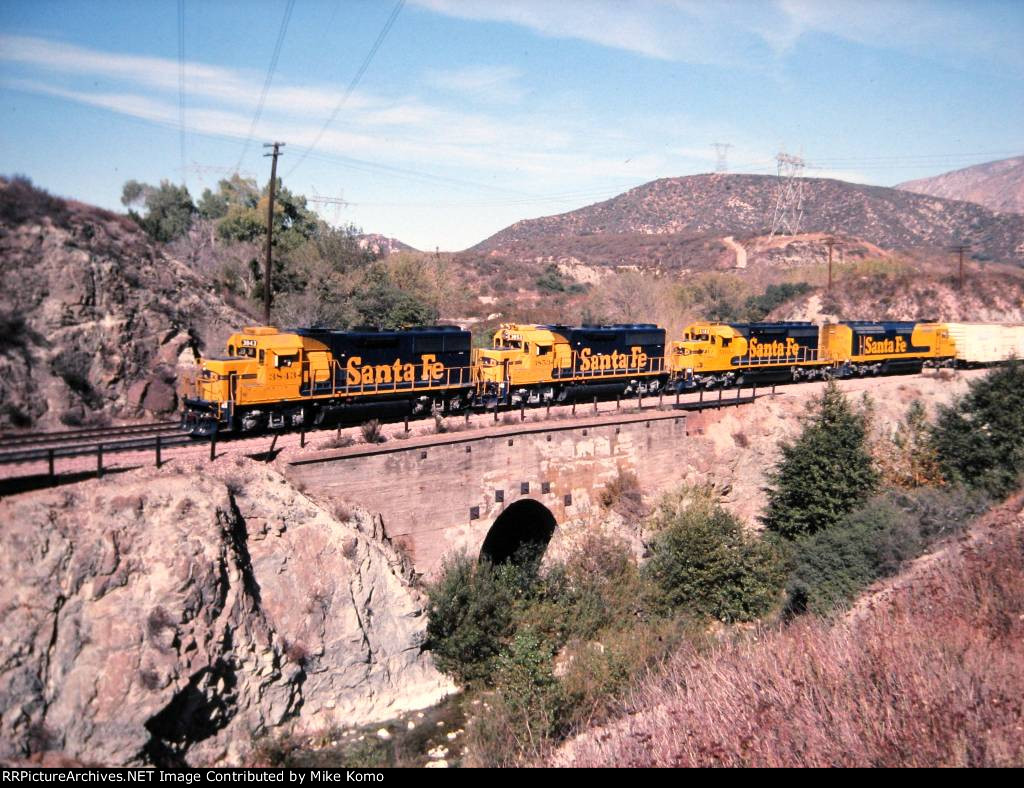 Santa Fe GP50's